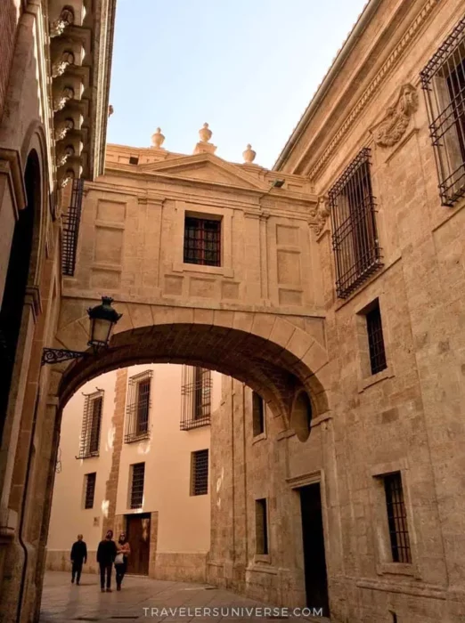 One of the bridges that connect Valencia's Cathedral to the patriarch's house
