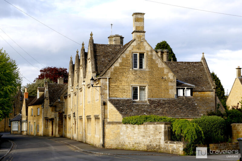Honey colored houses in Bourton-on-the-Water