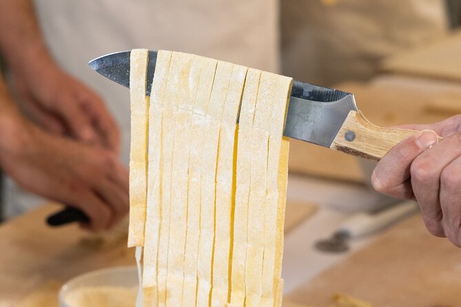 Fettuccine and Tiramisu Masterclass in the Heart of Rome - Dietary Accommodations and Accessibility for a Memorable Masterclass