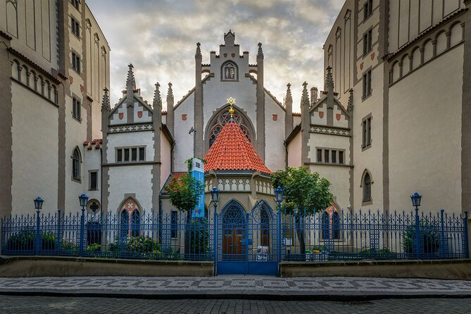 2-Hour Old Town and Jewish Quarter Tour Review - About Your Stay