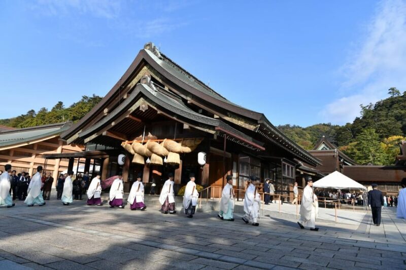 2-Day One Way Bus Tour From KOKURA Around IZUMO to HIROSHIMA - Itinerary Details