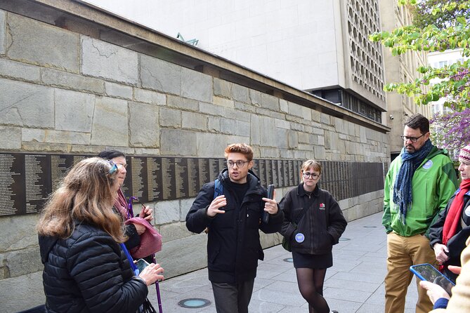 2-Hour Jewish History Guided Tour In Marais - Expert Guides and Their Insights