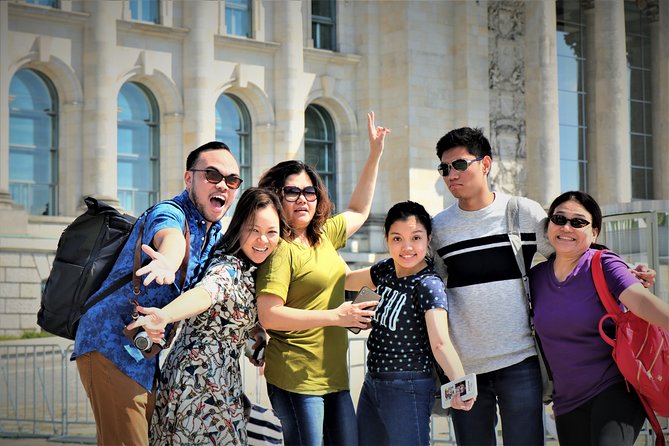 5hours: Guide, Chauffeur & Photographer in Berlin Private Tour - Accessibility