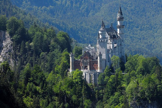 6hour Tour From Munich to Neuschwanstein Castle - Meeting Point Details