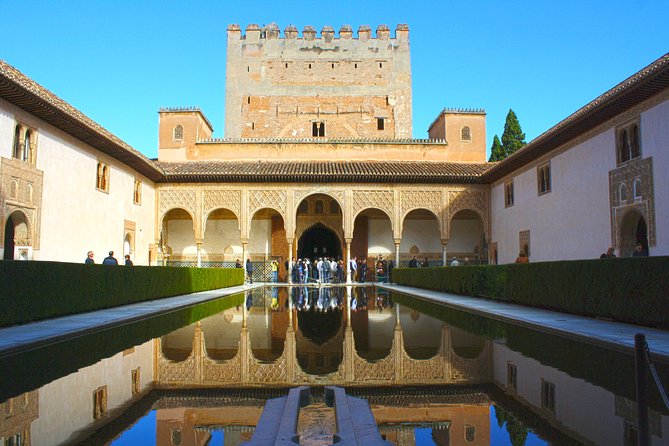 Alhambra, Generalife & Nasrid Palaces Guided Tour in Granada - Alhambra Palace: A UNESCO World Heritage Site