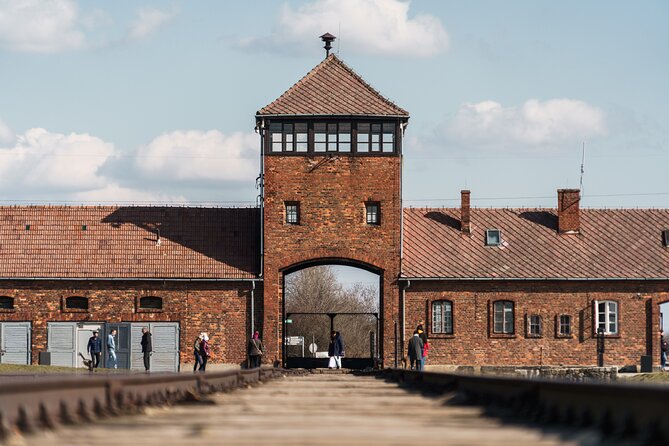 Auschwitz-Birkenau Memorial Entrance Ticket and Guided Tour - Customer Feedback and Experiences