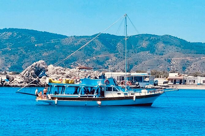 Bay to Bay Cruise in Lindos - Included Amenities and Offerings