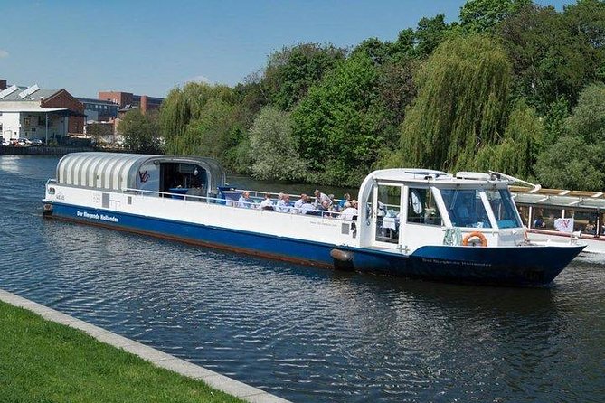 Berlin 3-Course Dinner Cruise - Dining Options
