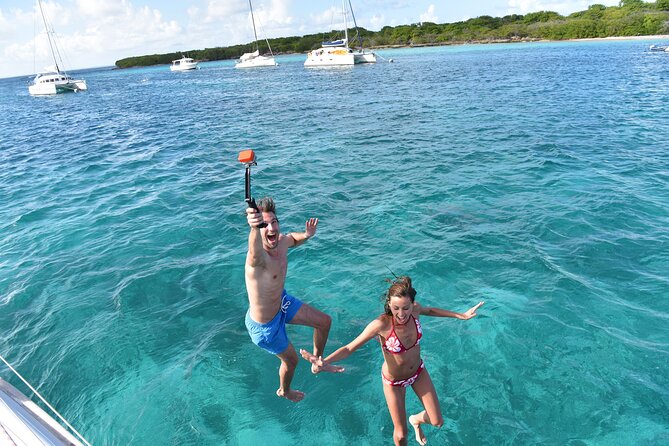 Blue Cave & Hvar, 5 Islands Speed Boat Tour With Unique Boats From Split - Destinations and Activities