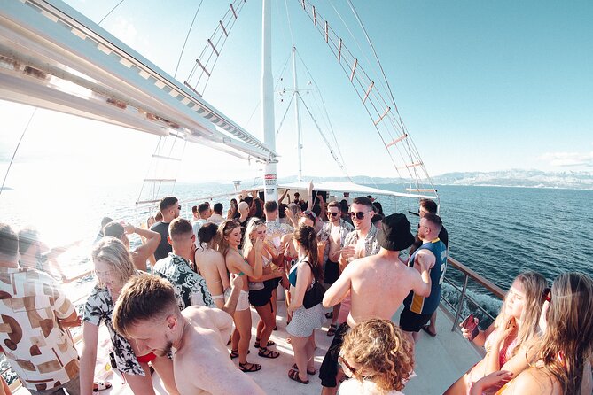 Boat Party Split - Inclusions