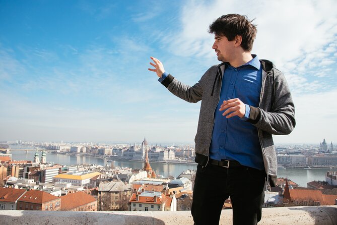 Buda Castles Secrets With a Historian - Discovering the Fishermens Bastion