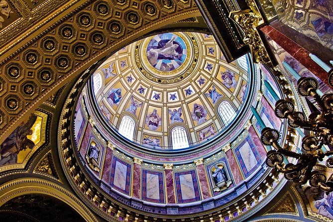 Budapest Private 4 Hour City Tour Experience With a Car / Van - Tour Features and Inclusions