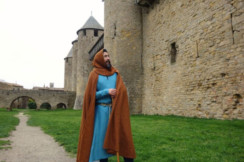 Carcassonne: Medieval Builder-Themed City Tour With a Guide - Immerse in the 13th-Century With a Professional Guide
