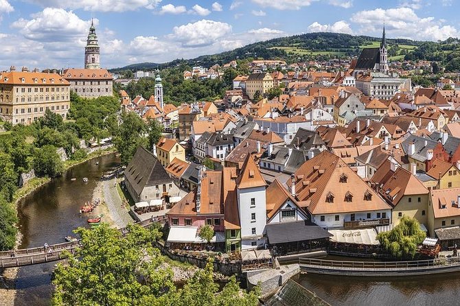 Cesky Krumlov Private Day Trip From Prague With Lunch and Castle Admission - Meeting and Pickup