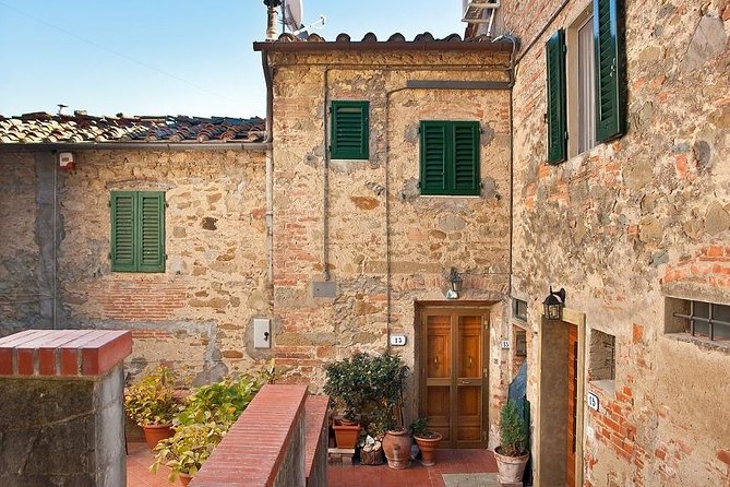 Chianti Wine and Vinci Half Day Small Group Tour From Montecatini Terme - Wine and Food Tastings