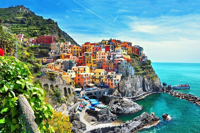 Cinque Terre Tour With Limoncino Tasting From La Spezia Port - Accessibility and Physical Fitness Requirements