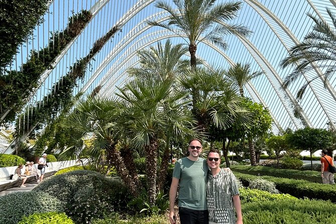 City of Arts & Sciences Tour With Rooftop Tapas & Wine - Meeting and Pickup