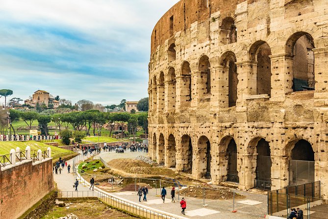 Colosseum and Roman Forum Small Guided Group - Meeting Points and Logistics