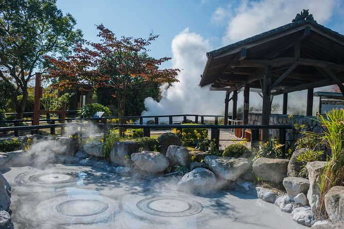 Discover Beppu: Markets, Art, and Scenic Views - Exploring Beppus Markets and Artisanal Crafts