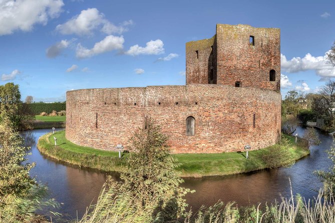 Drive It Yourself Electric History and Castle GPS Audio Tour - Audio Guide and Navigation