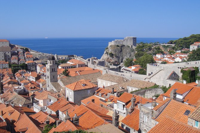 Dubrovnik Shore Excursion: City Walls Walking Tour (Entrance Ticket Included) - Meeting Point and Accessibility