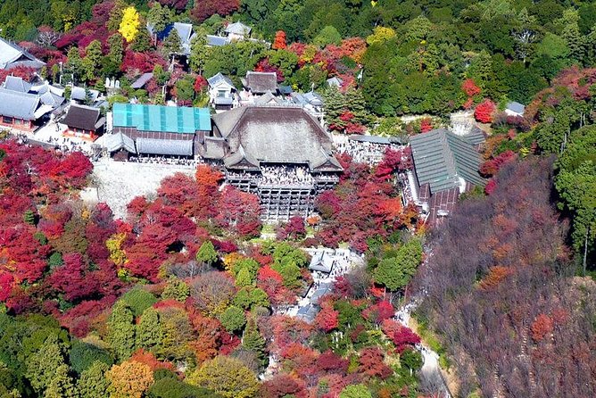 【20 Min】Kyoto Private Helicopter Tour : Major Shrines and Temples - Meeting and Pickup