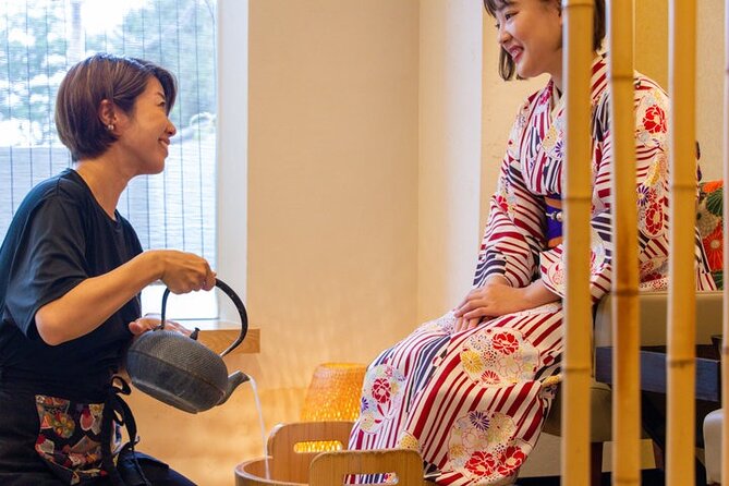 【Travel Healing】 4 Different Foot Baths and Foot Massages to Choose From 30 Minutes Course - Soothing Foot Massages for Total Restoration
