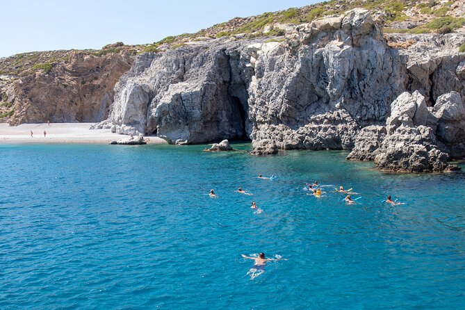 East Coast Bay to Bay Full-Day Boat Trip With Transfers - Inclusions and Amenities