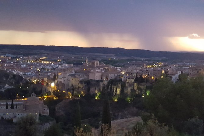Enchanted Basin - Night Guided Tour - Highlights of the Experience