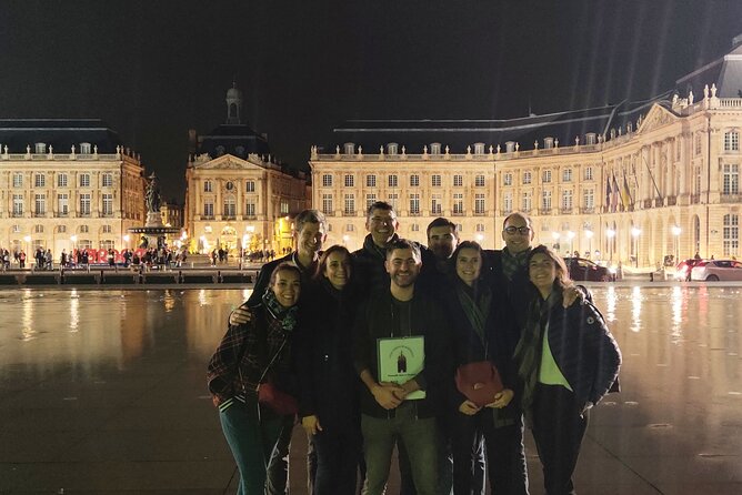 Exclusive ! Discover Vibrant Bordeaux at Night :Night Tour! - Immerse Yourself in Bordeauxs Captivating Night Vibe