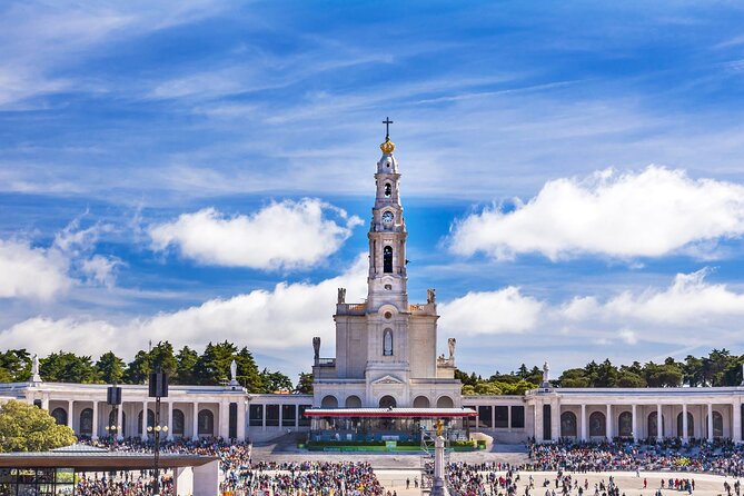 Fátima, Batalha, Nazaré and Óbidos Private Tour - Highlights of the Itinerary
