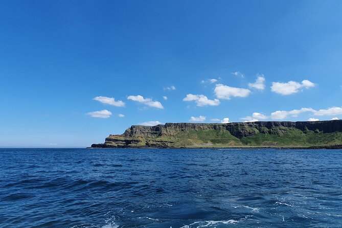 Five Star Giants Causeway Luxury Private Tour From Belfast - Pickup and Meeting Points