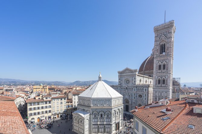 Florence in a Day - Private Tour - Strolling Across the Ponte Vecchio