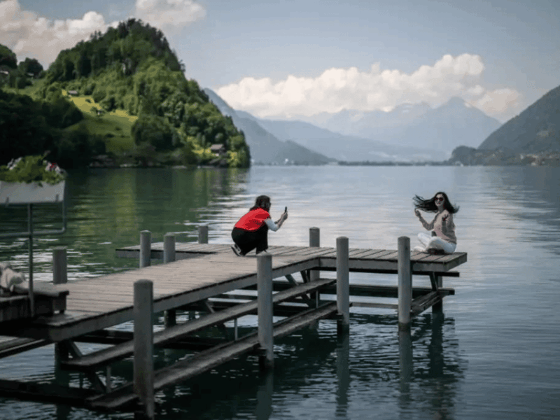 From Interlaken: Crash Landing on You Private Day Trip - Discover the Charm of Iseltwald