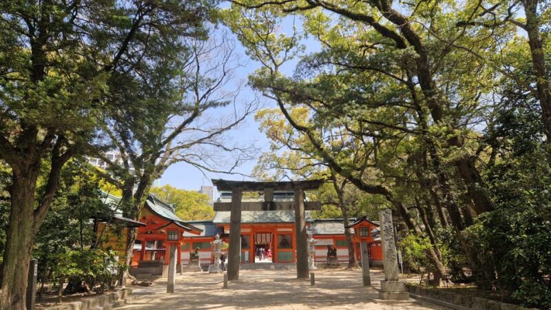 Fukuoka Night: Shrines, Street Vibes, Shopping, River Lights - Sumiyoshi Shrine: A Sanctuary of Safety and Strength