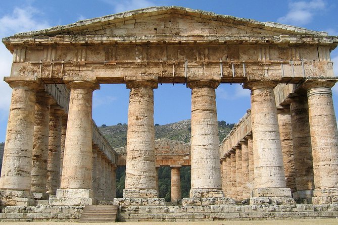 Full Day Exclusive Excursion to Segesta, Erice & Trapani Salt Flats From Palermo - Discovering the Medieval Charm of Erice