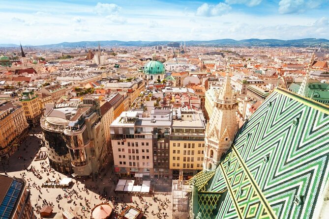 Full Day Private Guided Tour of Vienna From Budapest With Lunch - Traveler Experiences and Feedback