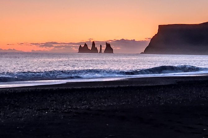 Glacier Lagoon, Diamond Beach, Black Sand Beaches and Waterfalls - The Beauty of Diamond Beach