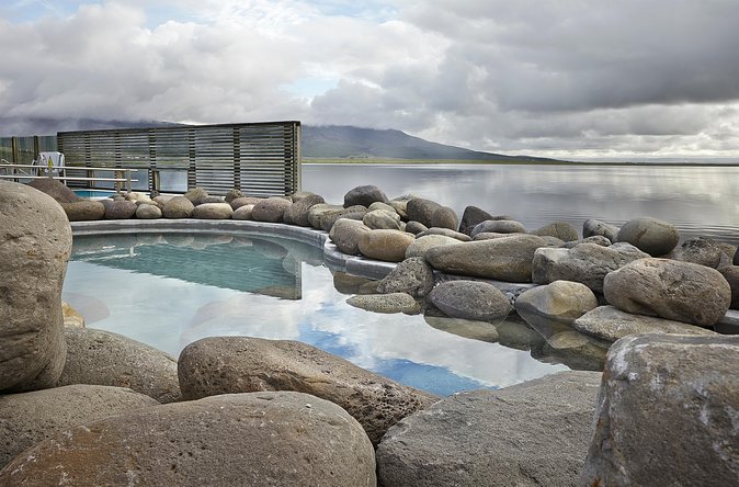 Golden Circle and Fontana Geothermal Spa Day Trip From Reykjavik - The Geysir Geothermal Area