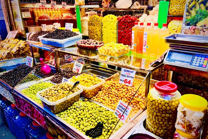 Guided Street Food Tour. Breakfast in Europe Lunch in Asia. - Meeting and End Points