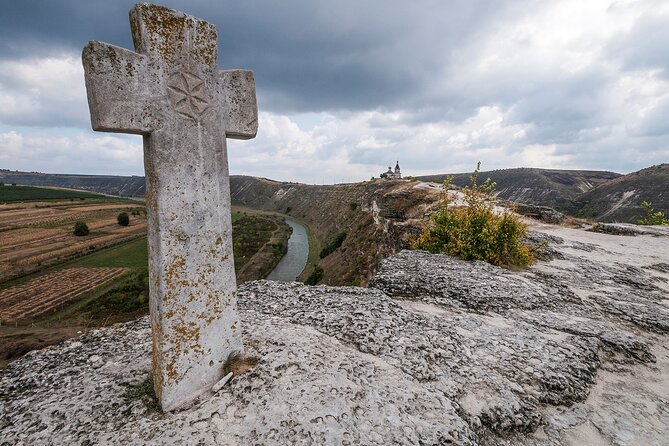 Half-Day Private Guided Tour of Orheiul Vechi and a Farmhouse - Exploring Orheiul Vechi