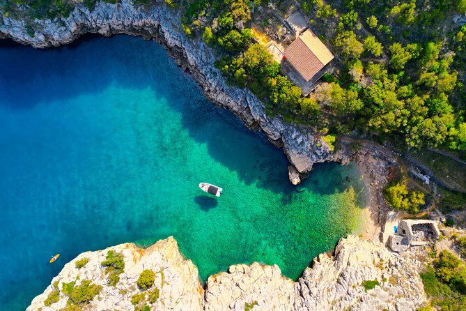 Half-day Speedboat Tour: Explore Hidden Gems of Hvar Island - Meeting and Pickup