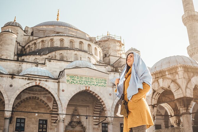 Half Day Walking Tour of Old Istanbul - Group Size and Guide
