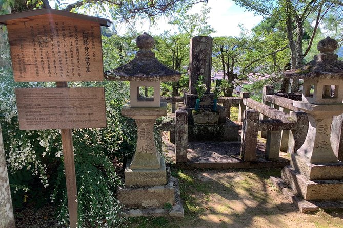 Higashiyama Walking Course in Takayama City Guide (About 70 Min) - Meeting and End Points