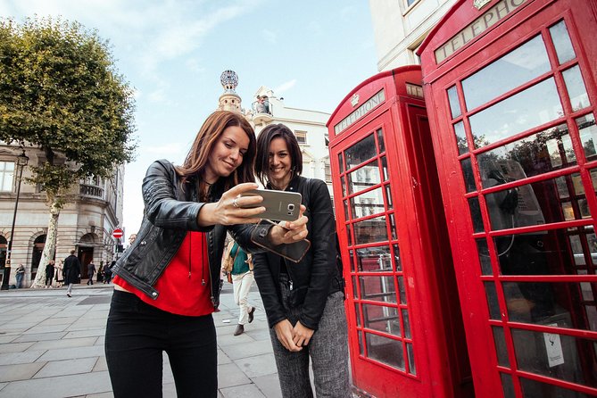 Highlights & Hidden Gems With Locals: Best of London Private Tour - Exploring Londons Architectural Marvels