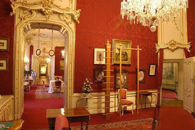 Hofburg Imperial Palace and Sisi Museum Skip the Line Tour - Meeting and End Points
