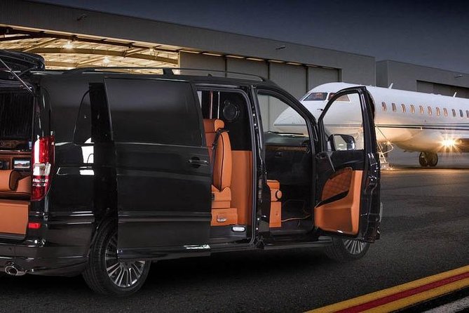 Istanbul Airport to City Centre Private Transfer or Vice Versa (1-10pax) - Pickup and Drop-off Procedures