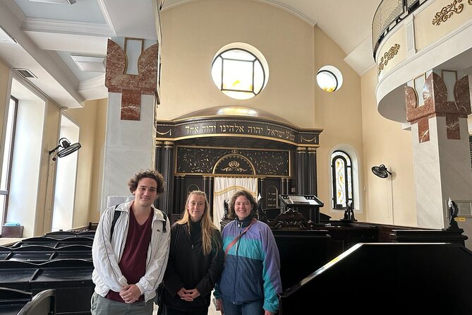 Jewish Heritage Walking Tour With Kosher Wine Tasting - Uncovering the Museums Treasures