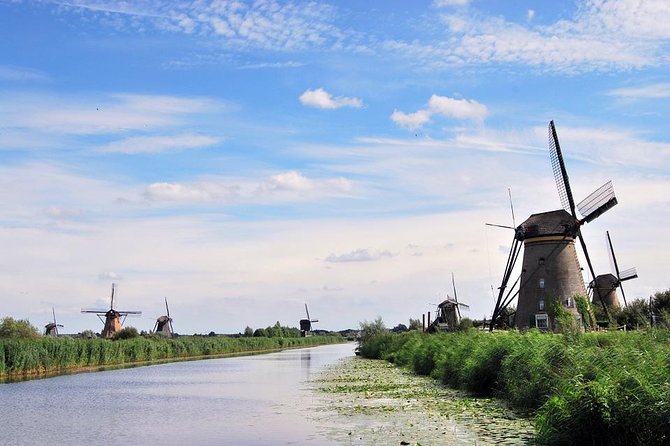 Kinderdijk and the Hague With Mauritshuis, Escher or Madurodam - Getting to Kinderdijk