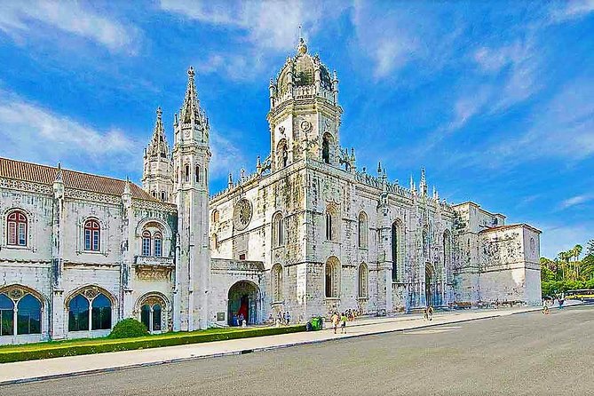 Lisbon Private Deluxe Half Day City Tour - Itinerary Highlights